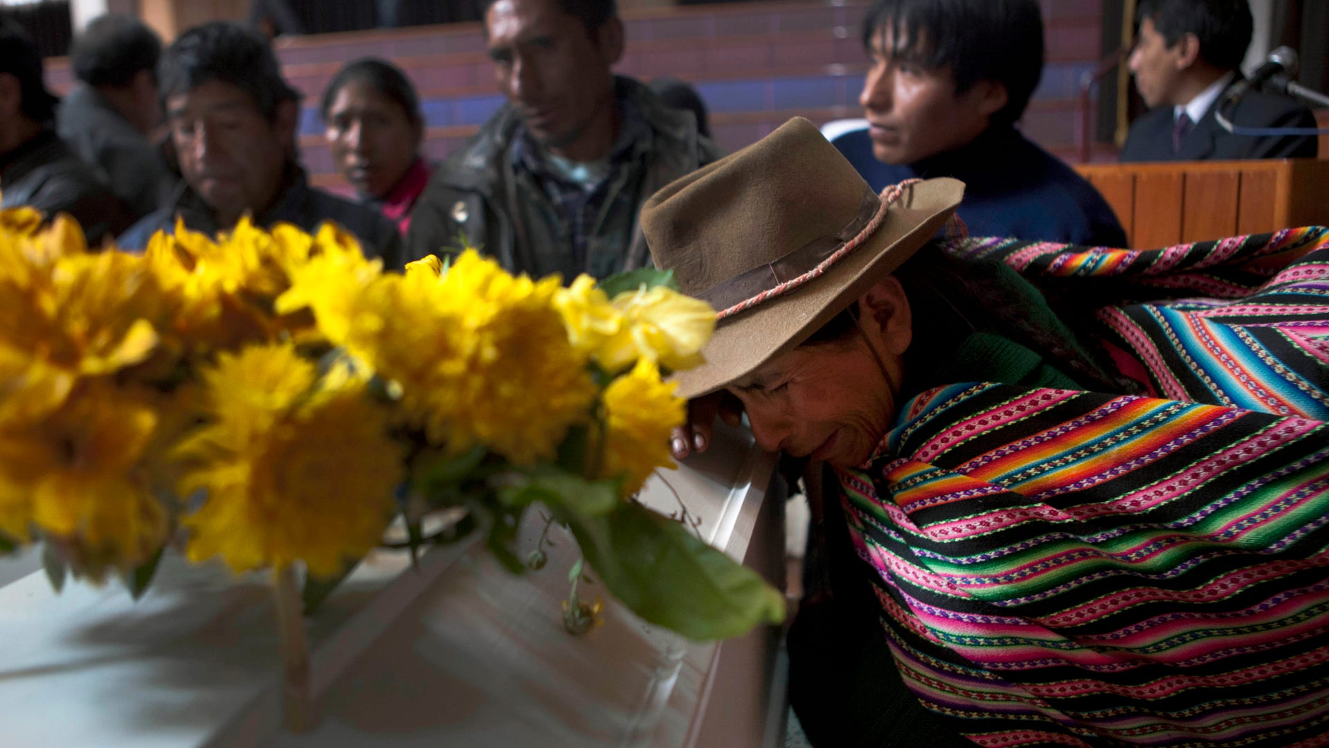 Peru Returns Bodies of War Victims to Families | Fox News