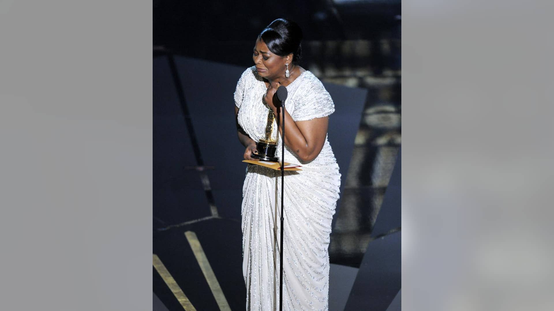 7 Celebs With Normal Bodies | Fox News