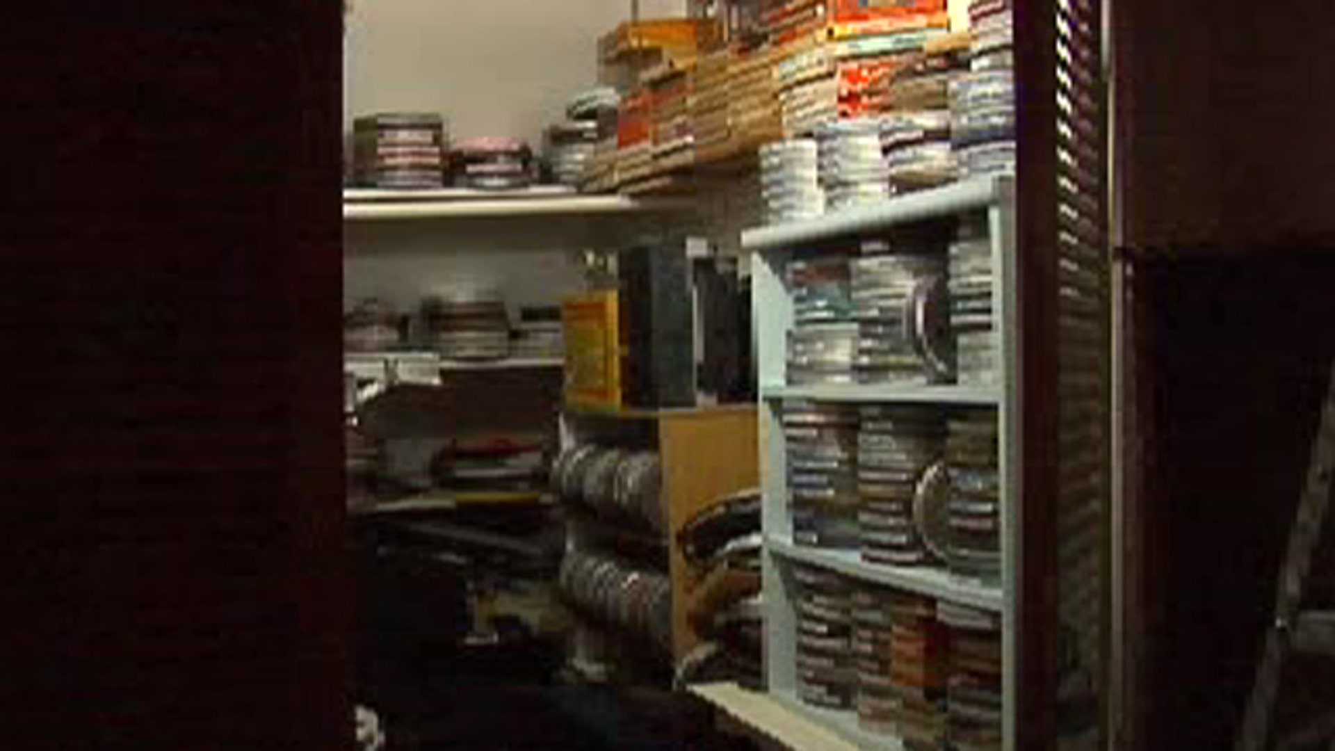 Meet Tommy José Stathes: Worlds Largest Collection of Early Animated ...