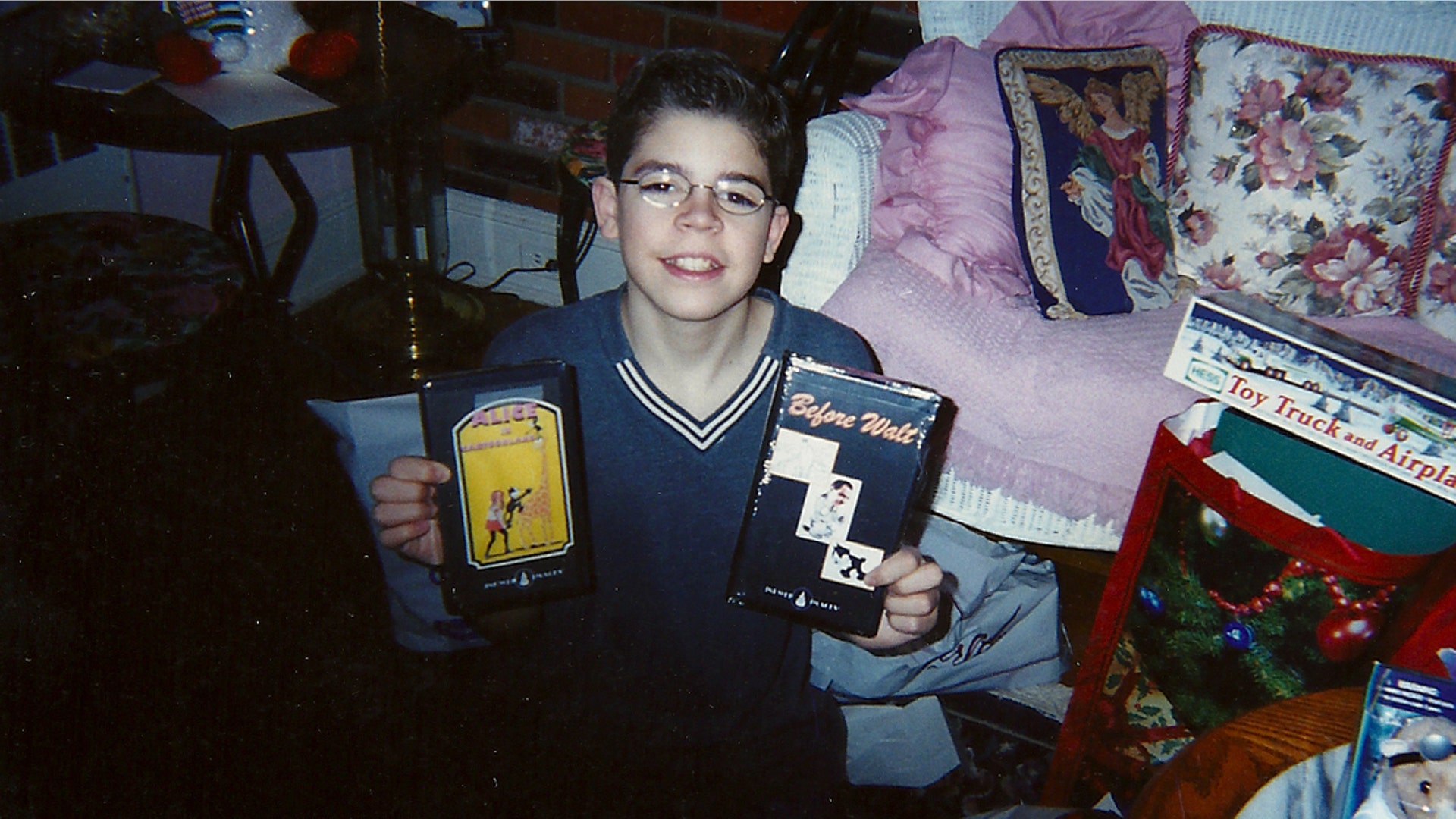 Meet Tommy José Stathes: Worlds Largest Collection of Early Animated ...