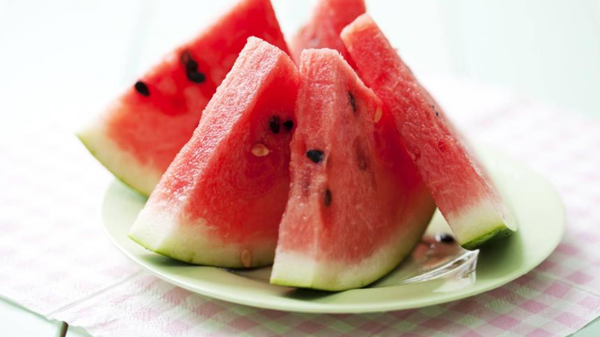 10 Waist-Trimming Foods You Need in Your Fridge | Fox News