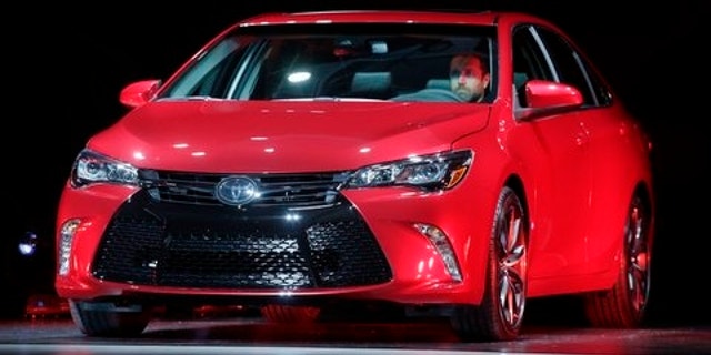 Toyota Camry gets top to bottom makeover for 2015 | Fox News