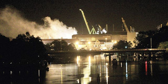 Fire on nuke-powered sub at Maine shipyard hurts 6 | Fox News