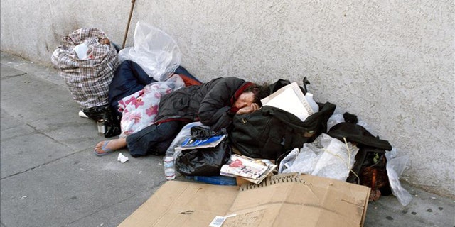 Over 1 in 4 Latinos in Poverty, Census says | Fox News