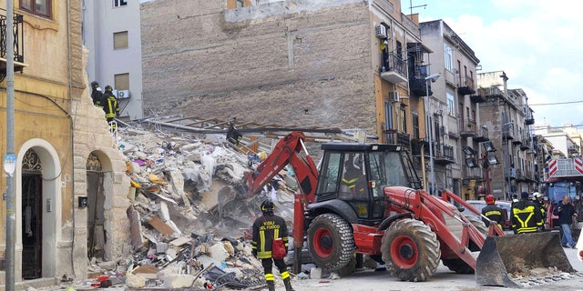 Buildings collapse in Sicily, killing 4 residents | Fox News