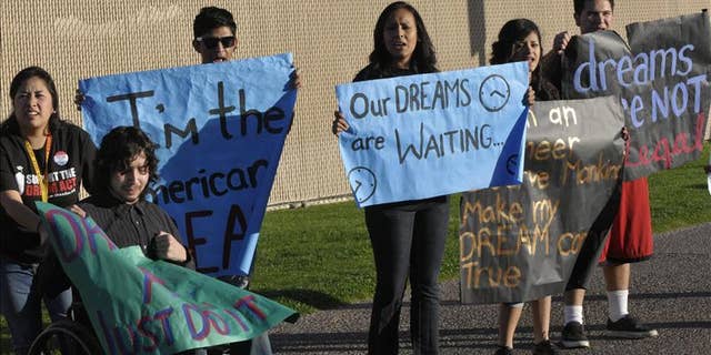 Latino Students Protest Romney's Visit to Arizona | Fox News