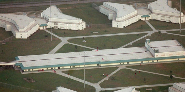 Guard rescued after standoff at South Carolina prison that houses ...