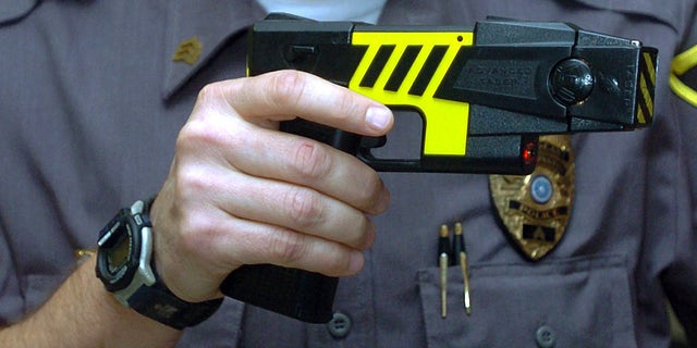 Connecticut police uses stun guns on Latinos, blacks at higher rates ...