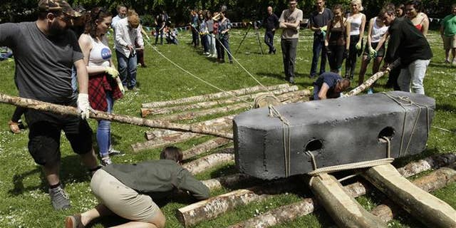 Researchers think they've solved a Stonehenge mystery | Fox News