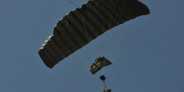 Army tests high-tech airdrop system that 'sees' its target | Fox News