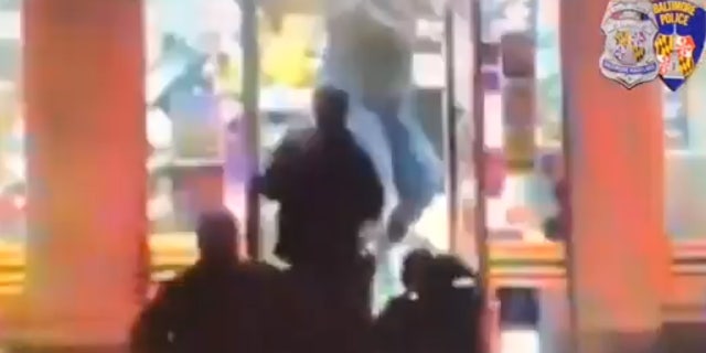 Intense Shootout Between Baltimore Police Robbery Suspects Caught On