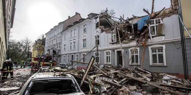 1 person injured, 1 missing in German house explosion | Fox News