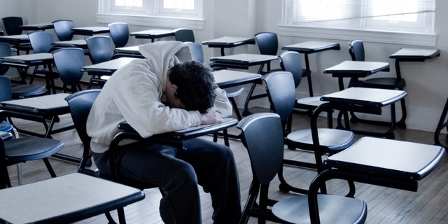 Suicide by suffocation increasing among US youths, study says | Fox News