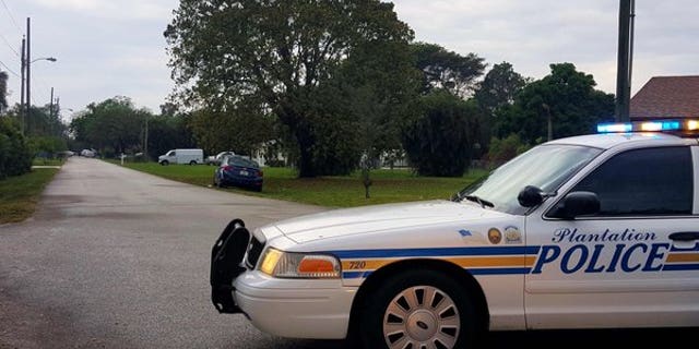 Shooting at massive house party kills 1, wounds 4 | Fox News Shooting at massive house party kills 1, wounds 4 | Fox News