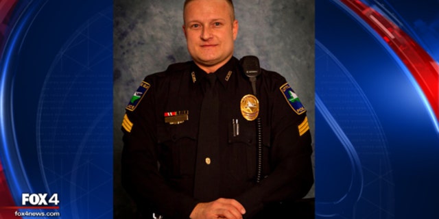 Man suspected of killing Texas police officer is dead after 6-hour ...