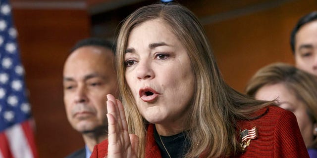 California Democratic Senate candidate, Rep. Sanchez criticized for ...
