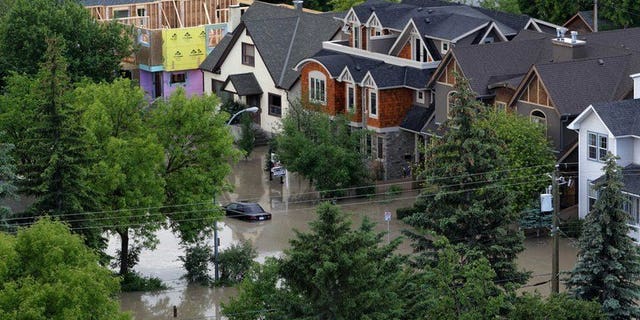 Alberta faces '10-year recovery' after flood: Redford | Fox News
