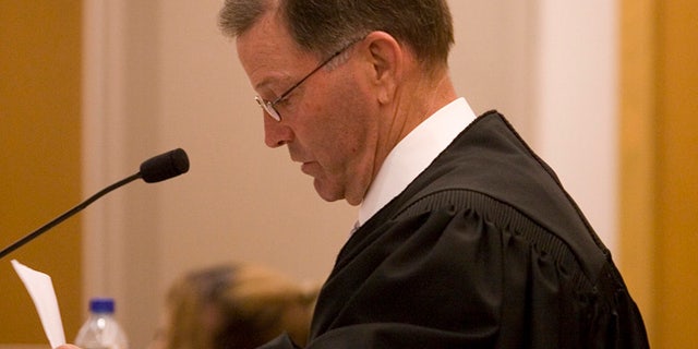 Man gets new trial after judge nods off | Fox News