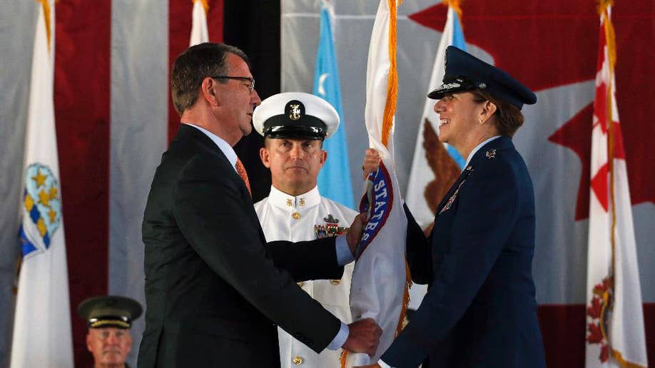 Air Force General Is 1st Woman At Top Tier Us Combat Command Fox News
