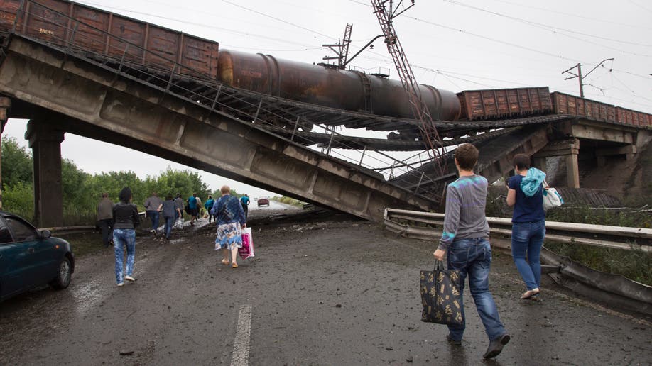 3 Bridges Blown Up To Block Rebel Ukraine City Of Donetsk Fox News