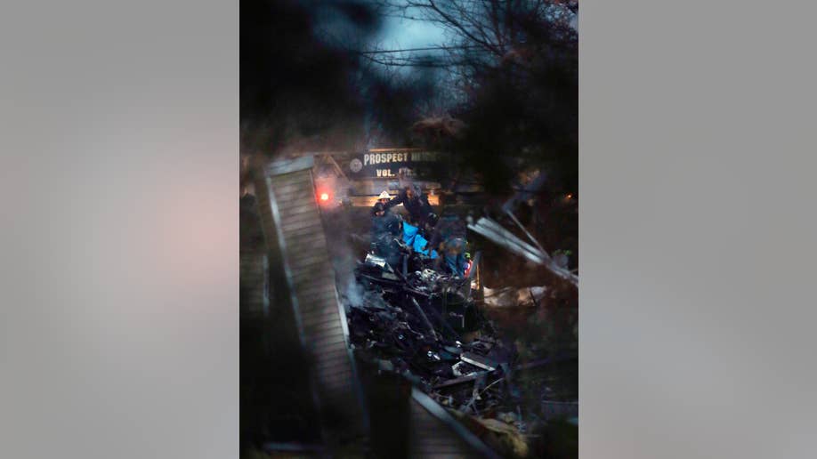 Officials begin probe into explosion at NJ town house development that ...