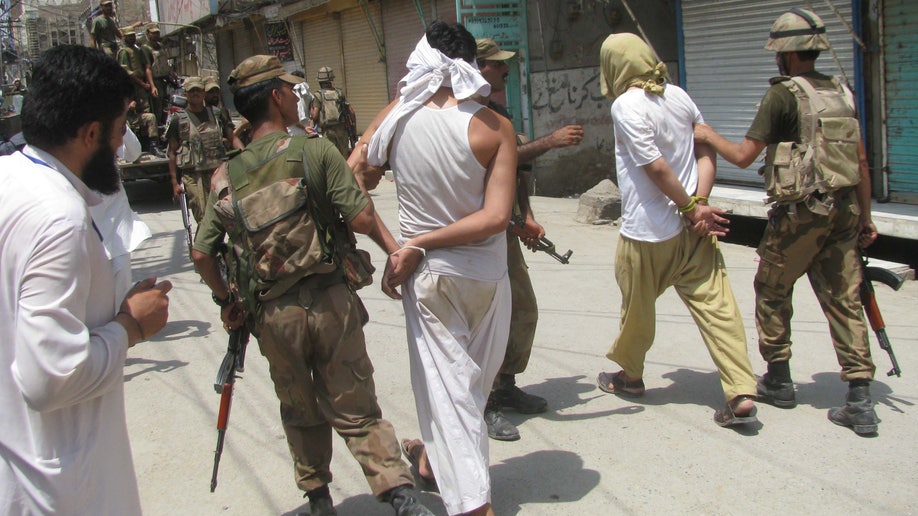 Taliban attack police in Pakistan, take hostages | Fox News