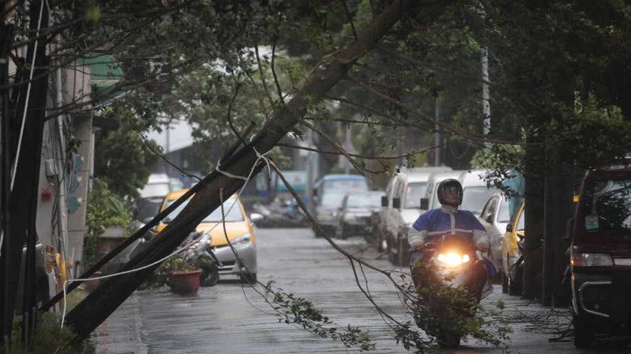 China braces for 2nd typhoon after storm drenches Taiwan, injuring 5 ...