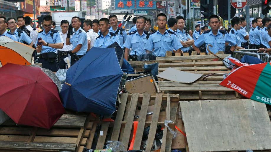 Hong Kong Standoff Reflects Tensions Over Deepening Rifts Growing