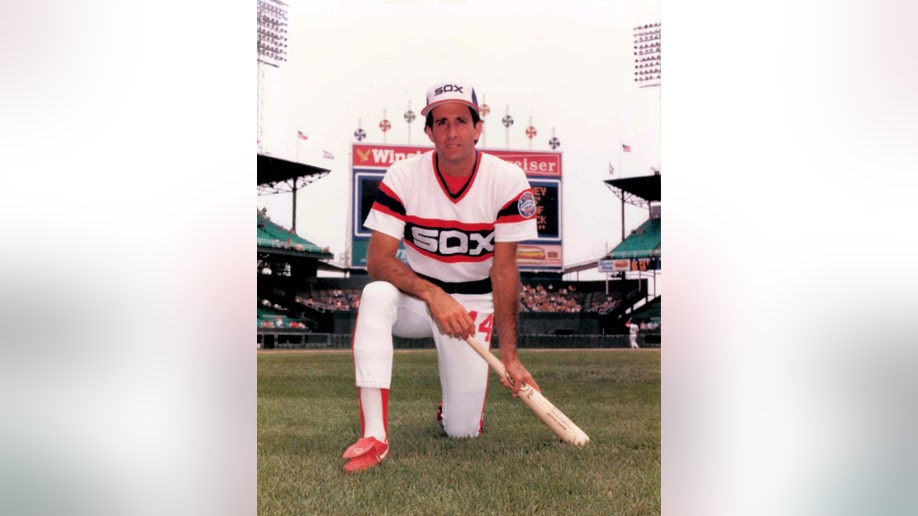 Leading Off: Former White Sox OF Mark Gilbert on deck to become US ...