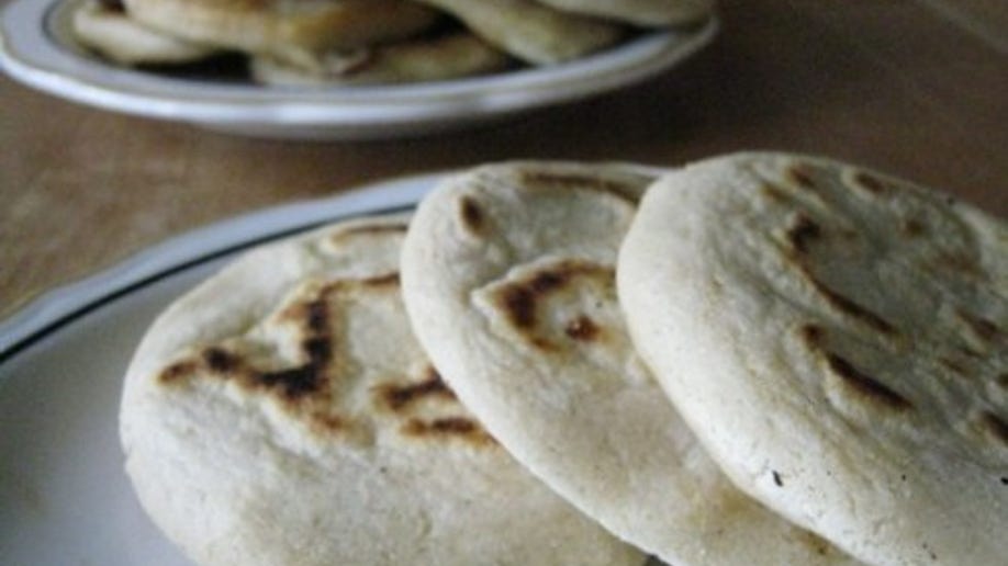 Tracy Lopez National Pupusa Day Comes To Us Fox News