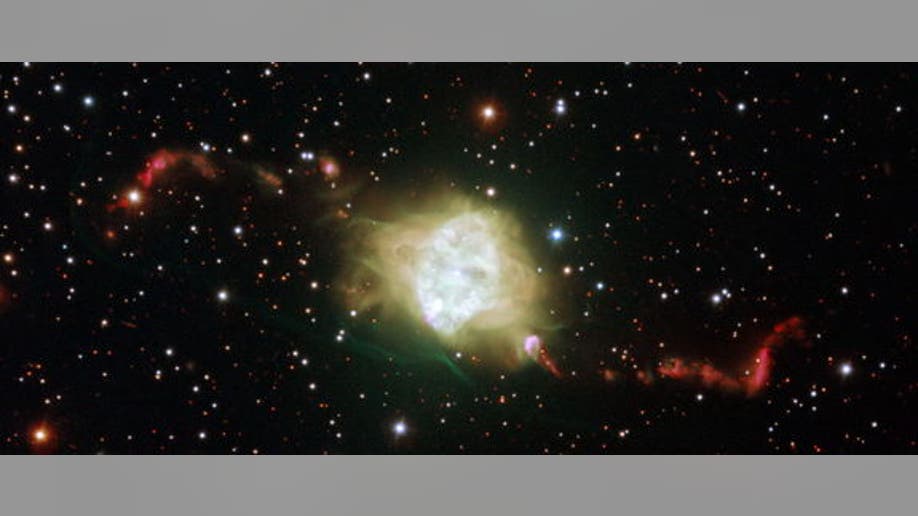 Mysterious Origin of Nebula's Strange Jets Revealed | Fox News