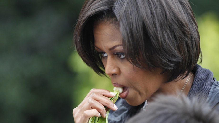 Michelle Obama Digs The White House Garden | Fox News Michelle Obama Digs The White House Garden | Fox News