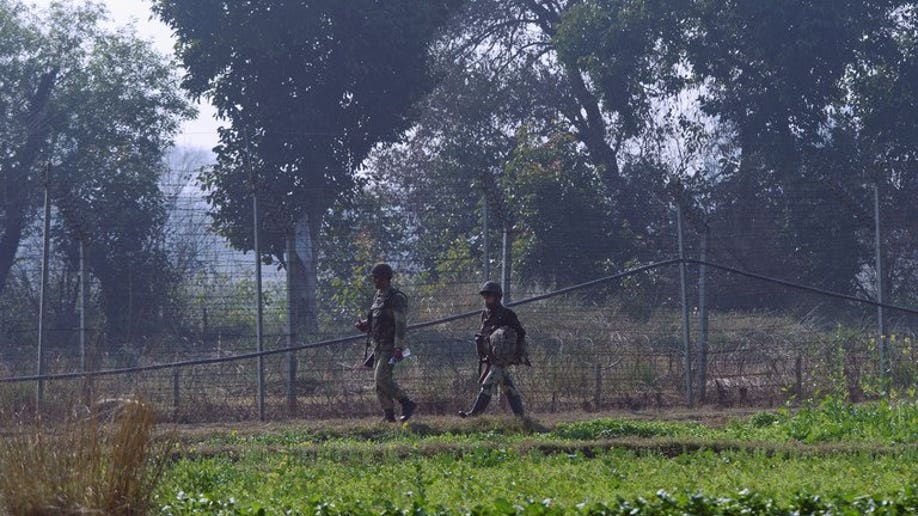 Five Indian soldiers killed by Pakistani troops | Fox News Five Indian soldiers killed by Pakistani troops | Fox News