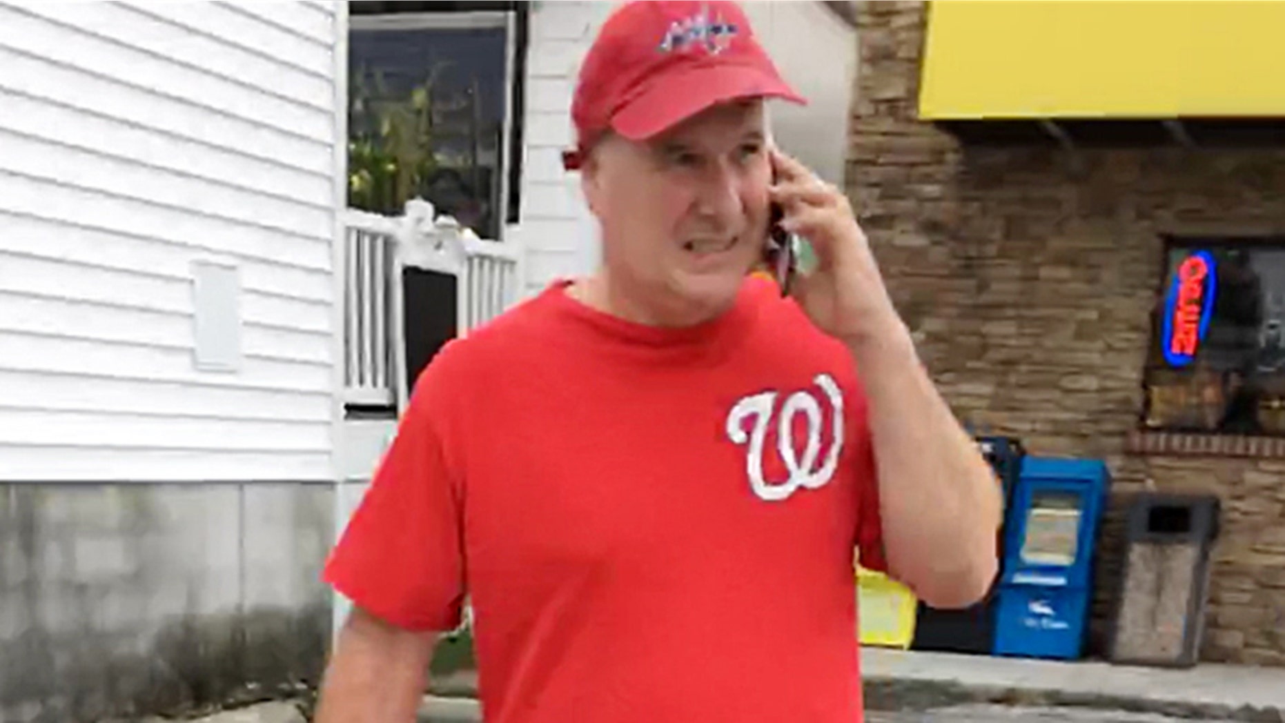 Brett Kavanaugh's friend Mark Judge interviewed by FBI, lawyer reveals ...