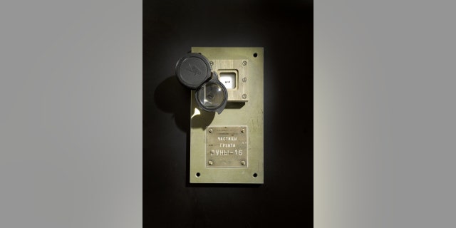 Moon rocks, valued near $1M, to be sold at auction next month | Fox News