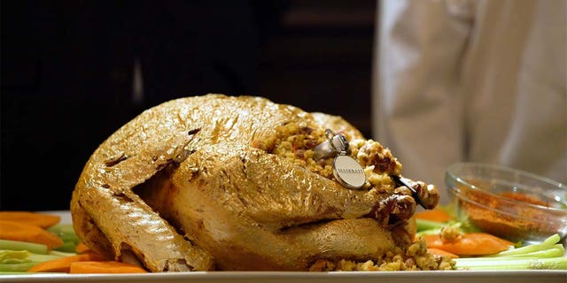World’s most expensive Thanksgiving dinner costs $150G | Fox News