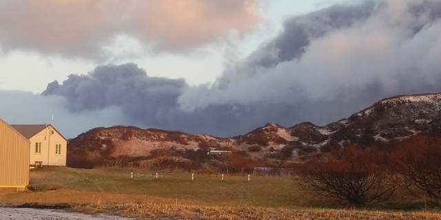 Ash from Alaska volcano prompts aviation warning | Fox News