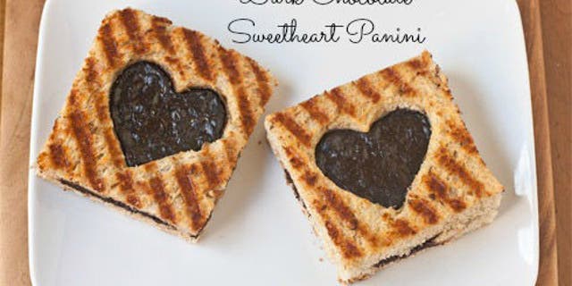 Dark Chocolate Sweetheart Panini | Fox News