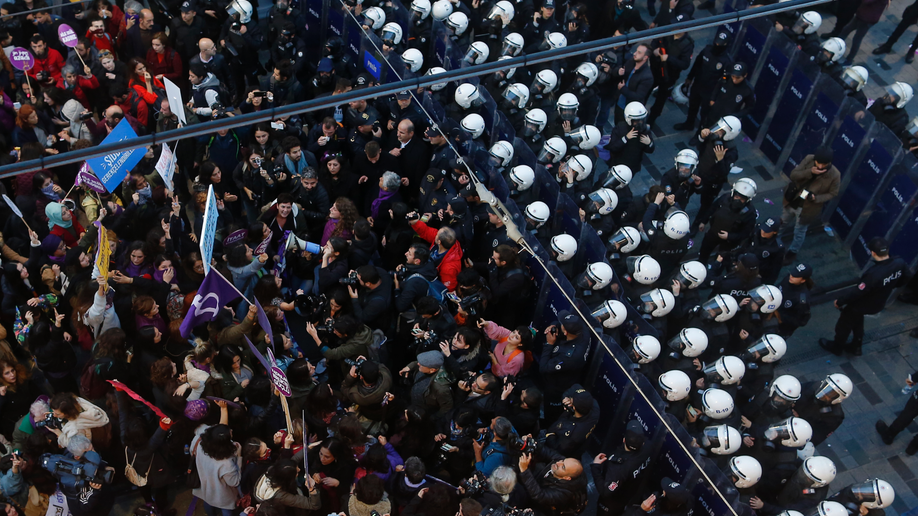 Thousands Use Un Day To Protest Violence Against Women Fox News