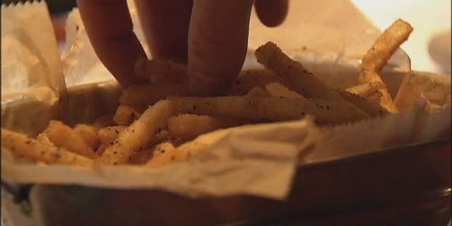 Midwestern restaurant chain picks new name for 'Crack Fries' | Fox News