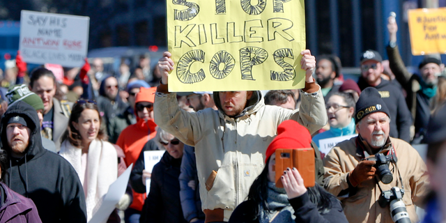 Protests held in Pittsburgh after cop cleared in shooting | Fox News