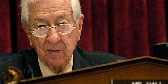 Former GOP Texas Rep. Ralph Hall dead at age 95 | Fox News