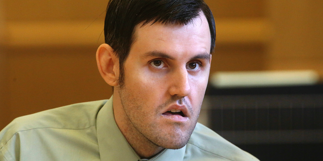 Man who tossed daughter off bridge asks for new trial | Fox News