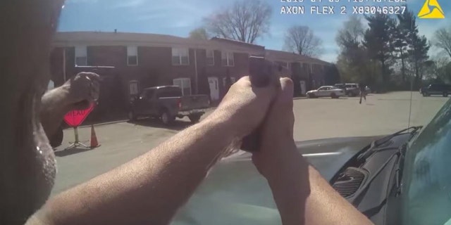 Kentucky Police Officers Seen Shooting Suspect Who Was Running At Them