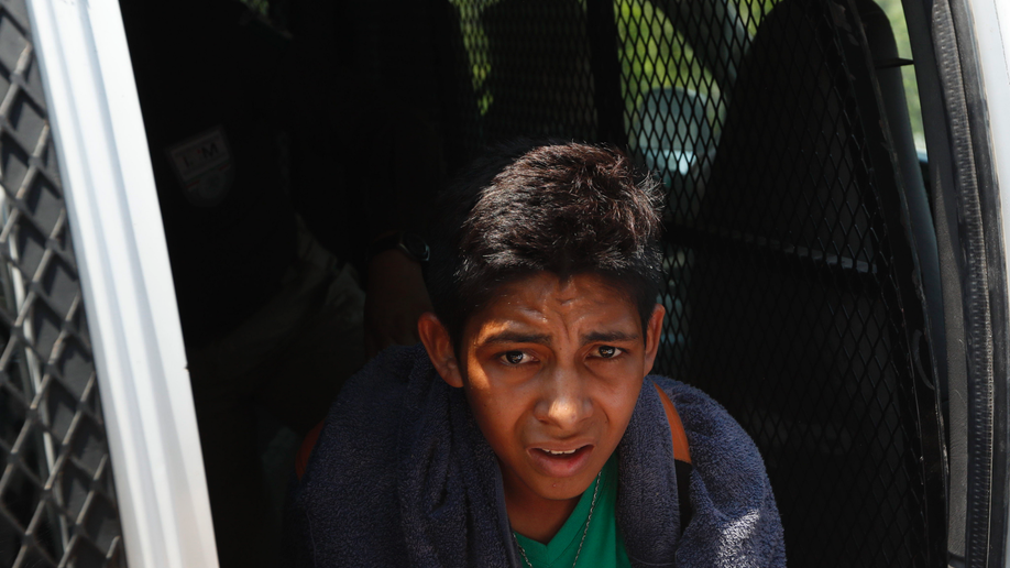 Migrants Fearful After Hundreds Arrested In Mexico Raid Fox News