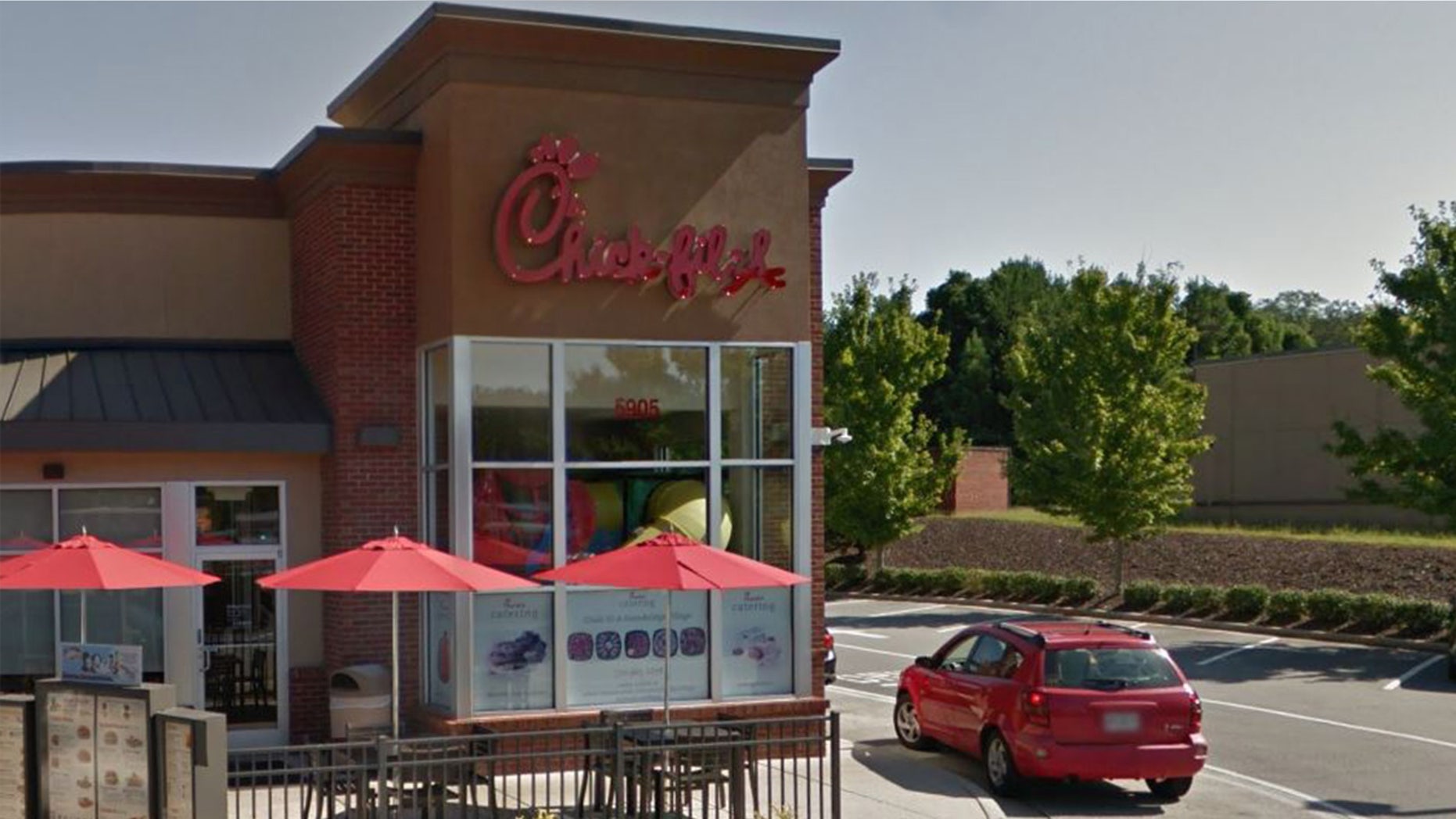 [Watch] Chick-fil-A Worker Leaps through Drive-Thru Window to Save ...