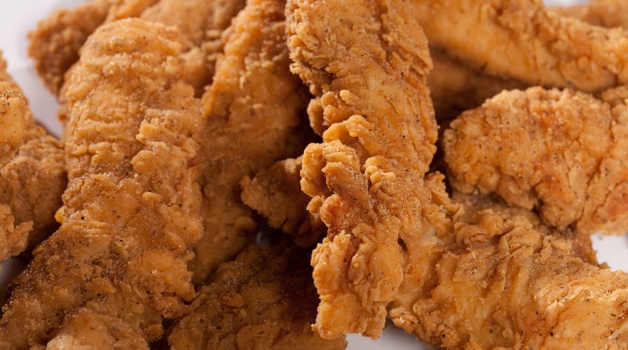 Vegan Influencer Eats Meat For 30 Days Shocks Fans By Saying Shes
