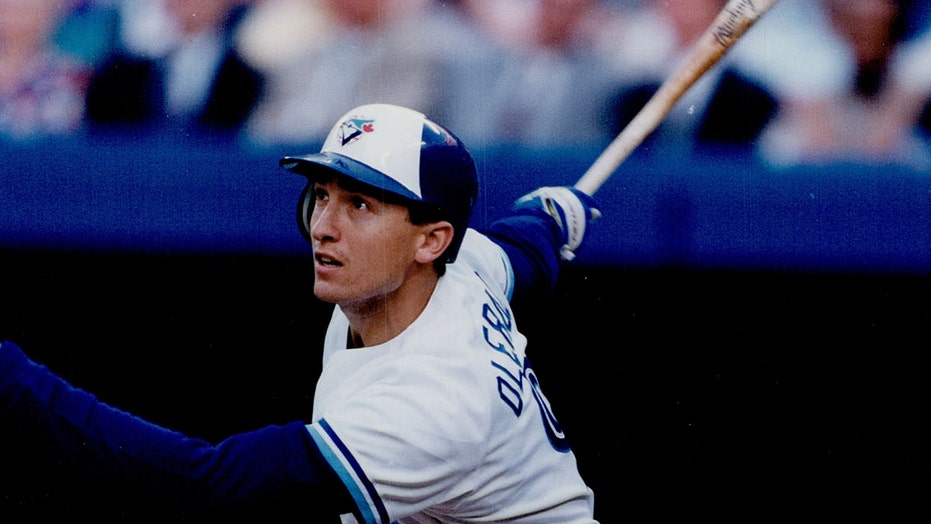 Daughter of retired MLB All-Star John Olerud dies at 19 2021 ari7