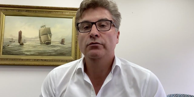 Australian beer-drinking mayor fined for flouting coronavirus social ...