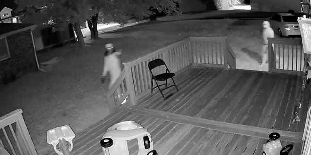 Ohio Police Release Surveillance Video Of Suspects Who Killed Sleeping